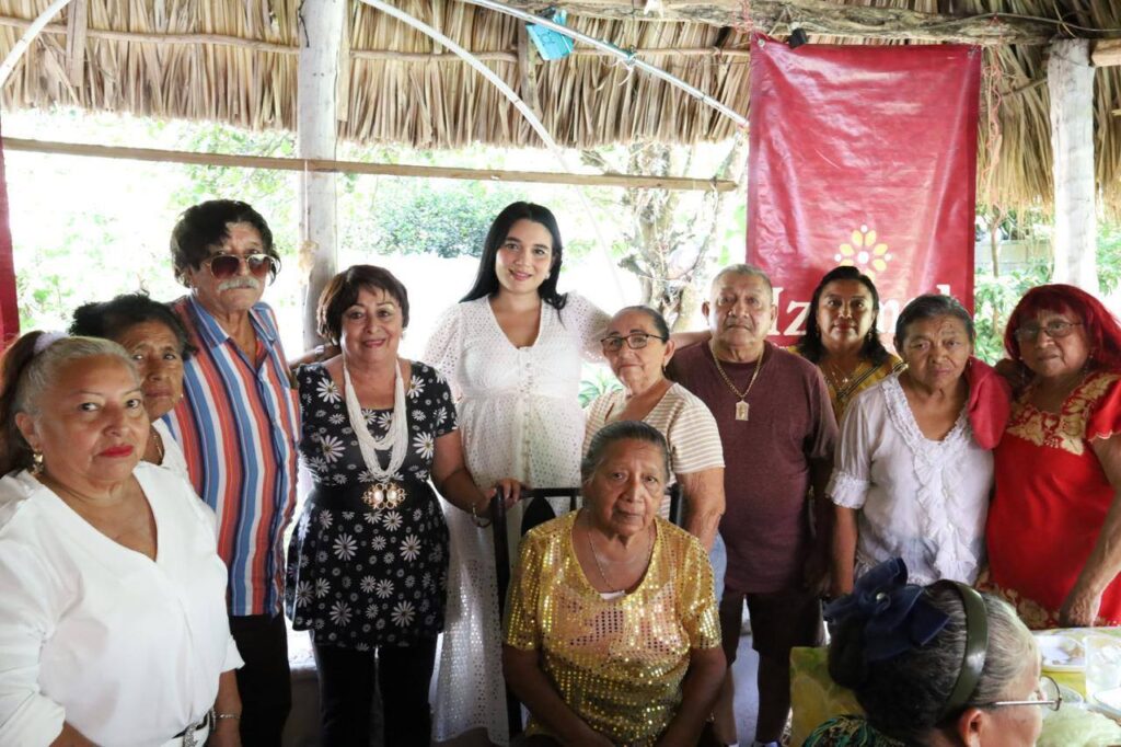 Alcaldesa Melissa Puga encabeza celebración del Día del Adulto Mayor en ...