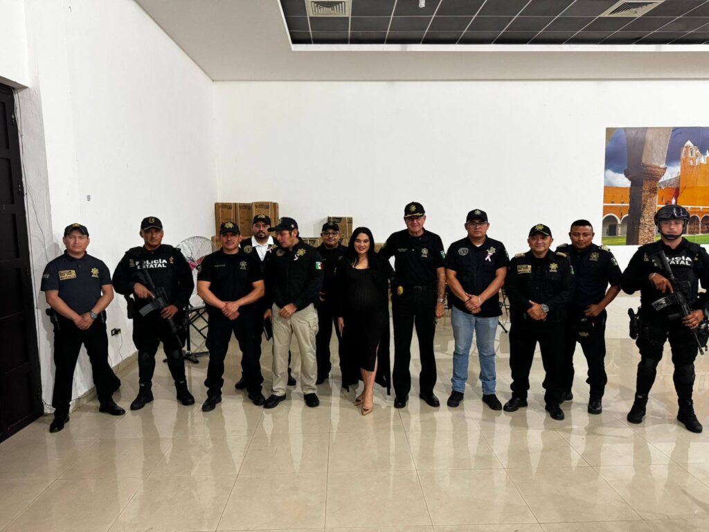 Refuerza Melissa Puga la seguridad digital en Izamal y sus comisarías ...
